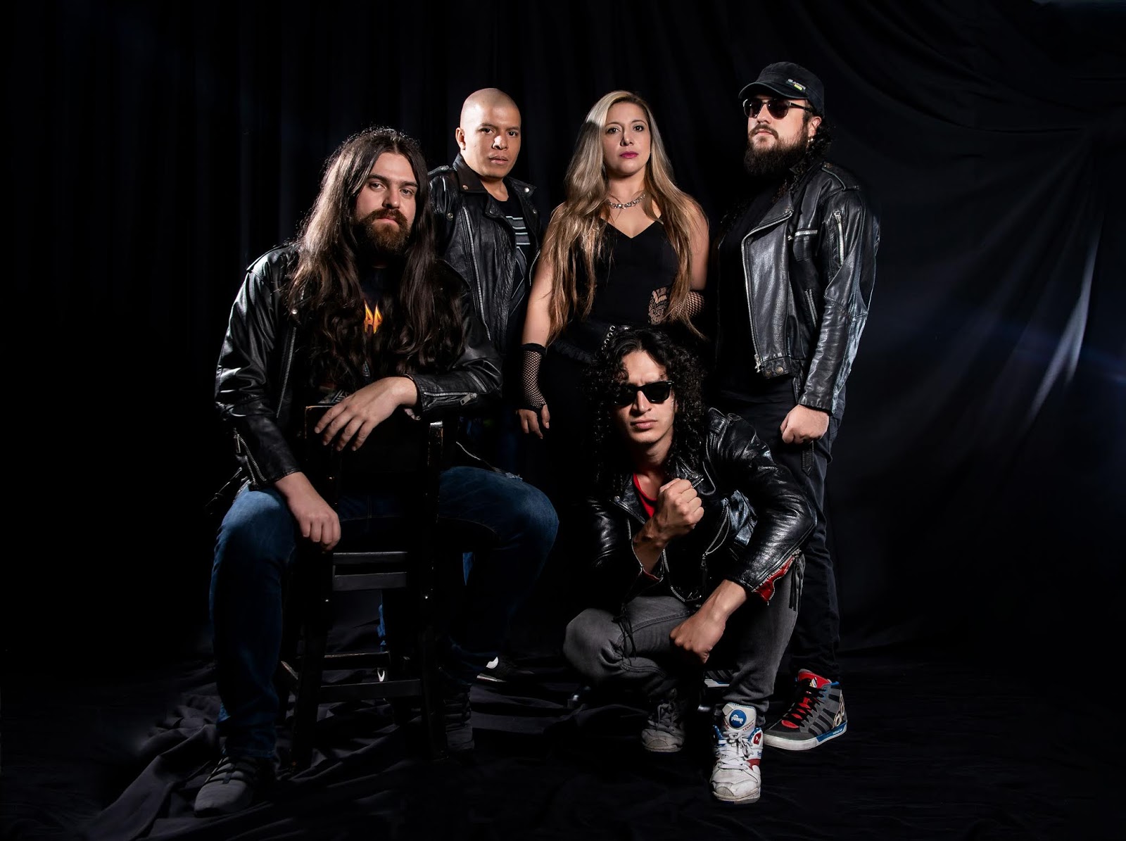 CAVERNET ROCK: LEATHER WITCH “LEATHER WITCH” CD (2020) – Reseña