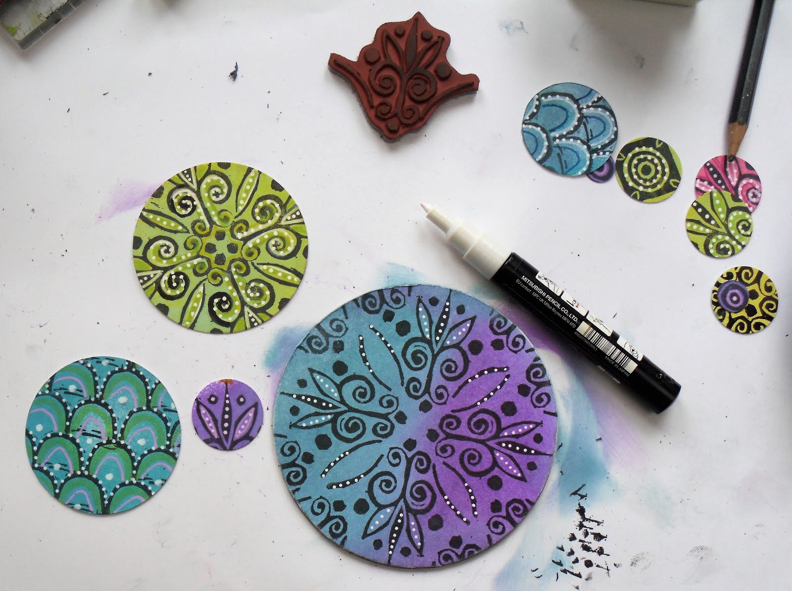 Patterns Galore by Helen Chilton - That's Crafty!