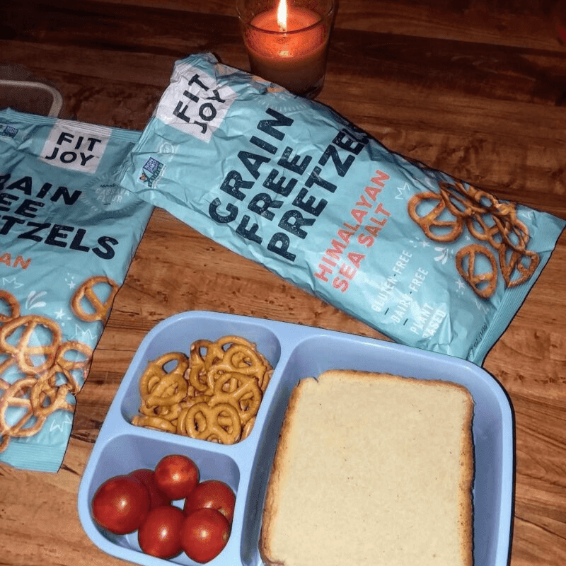 Don't Forget Your Lunch! FitJoy Makes All The Diffference - Amy & Aron's