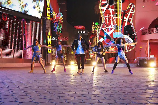 Tuerie : Regardez l'énorme clip 'Loyal" de Chris Brown Feat. Lil Wayne ...