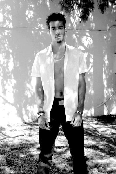 ARTISTIQUEMENT VOTRE INTERNATIONAL: ARTHUR MELIN MANNEQUIN FRANÇAIS