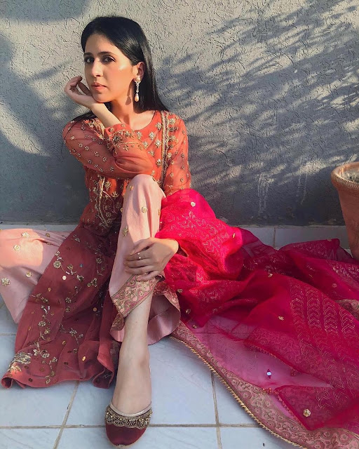 Syeda Tooba Amir wore Amna Arshad dress for her engagement scene in ARY ...