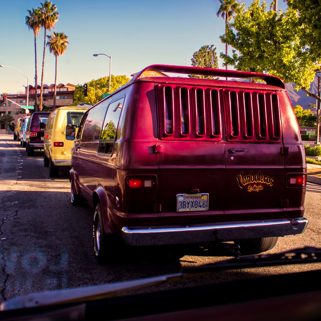 1000+ images about Shag Vans on Pinterest | Custom vans, Dodge van and ...