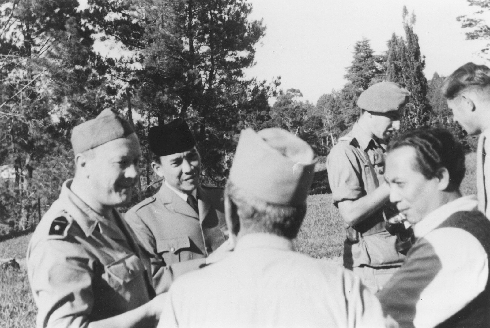 Indonesia Zaman Doeloe: Sutan Sjahrir, Soekarno, dan Haji Agus Salim dalam tahanan Belanda di ...