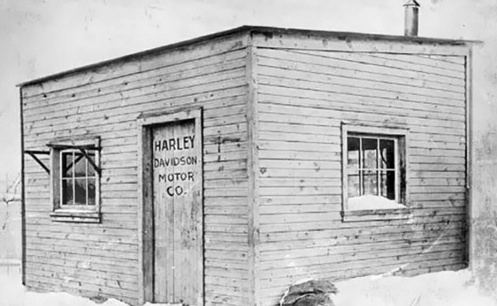 The First Factory of Harley Davidson, 1903 ~ Vintage Everyday