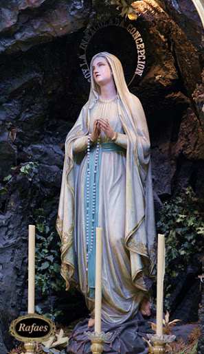 Nossa Senhora de Lourdes e Santa Bernadette
