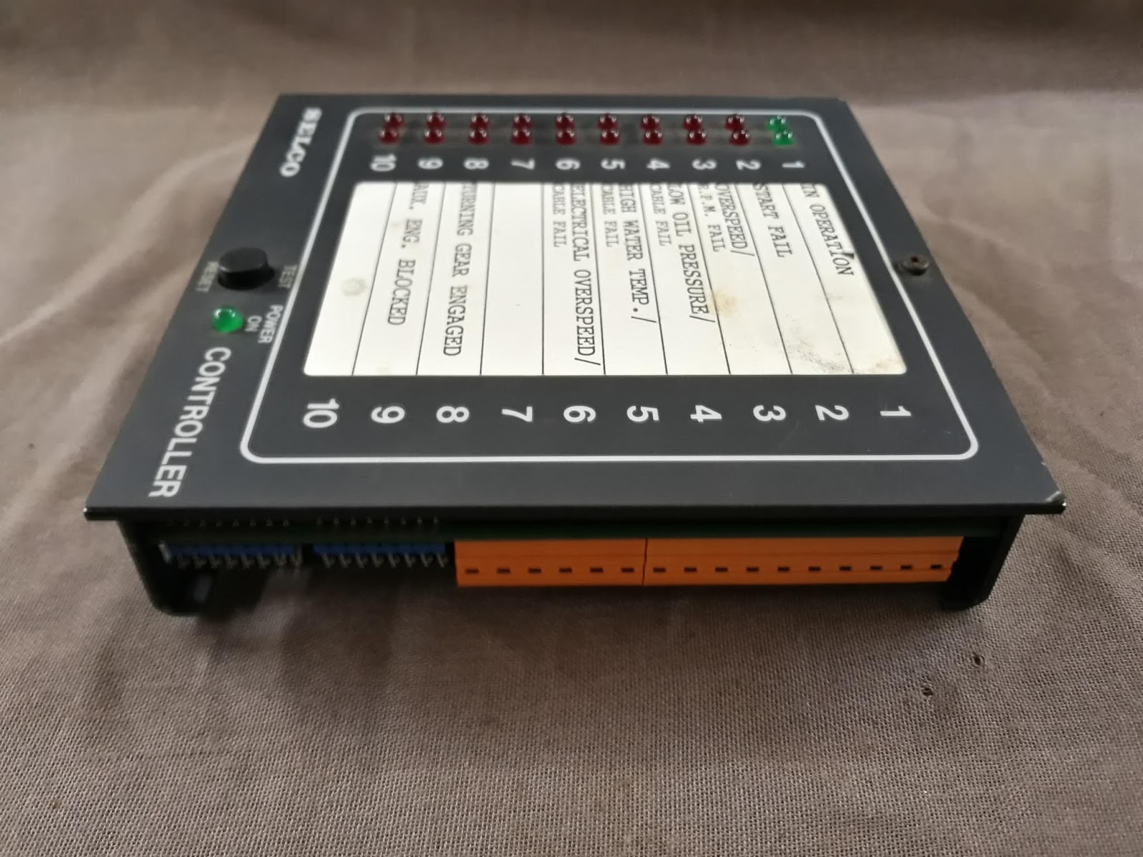 SELCO CONTROLLER M2000-29-00 230792 24V ENGINE CONTROLLER