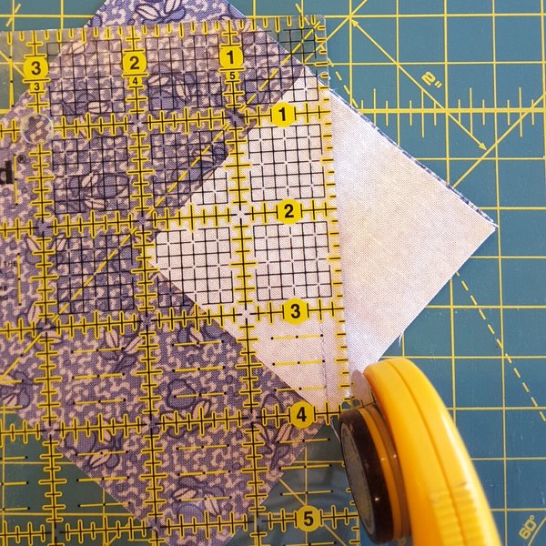 Weathervane Quilt Block Tutorial ~ DIY Tutorial Ideas!