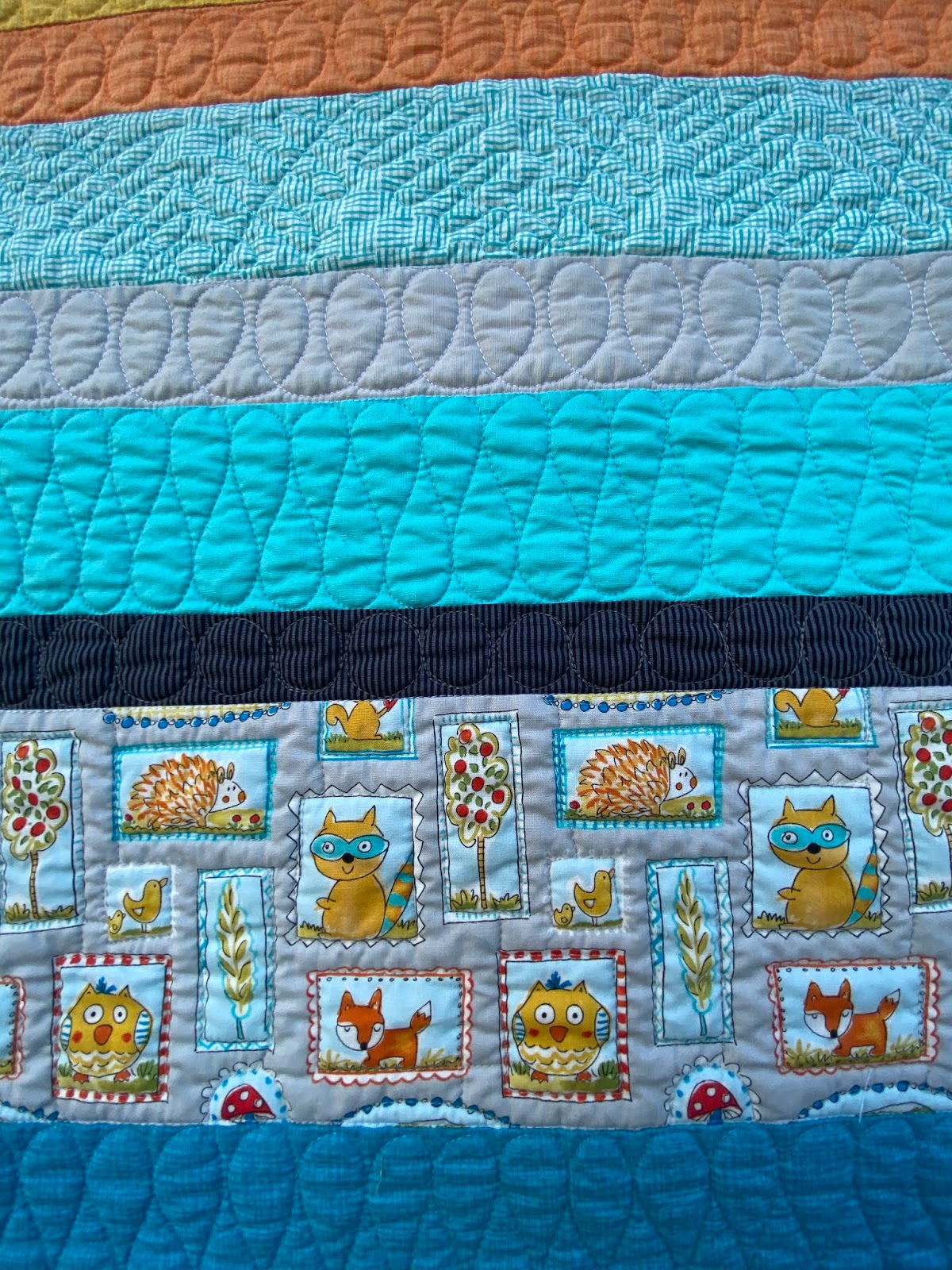 Handmade With Heart: Happy Friends cot quilt