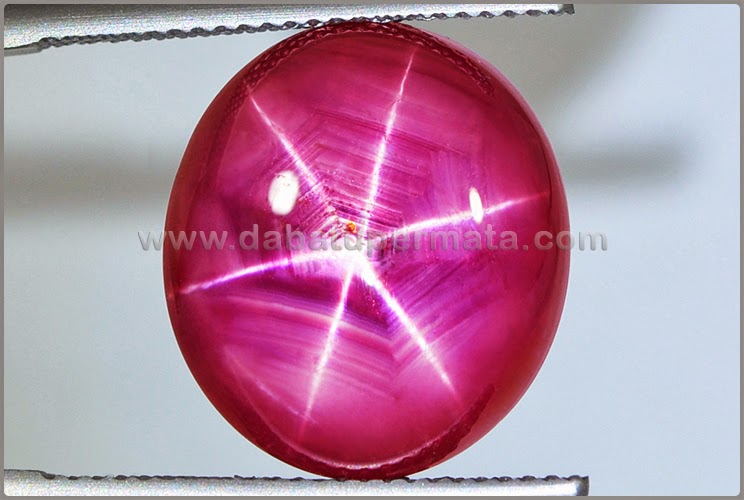 Elegant Sharp Star Red RUBY - BRS 086