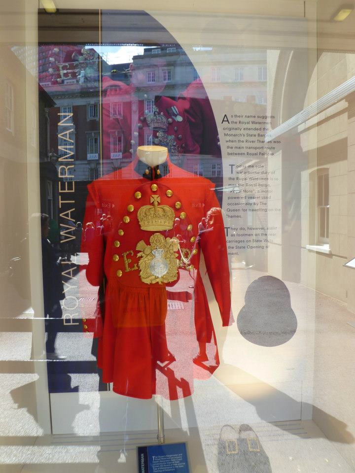 The Royal Mews : Royal Horses and Carriages ~ Wazzup Pilipinas News and ...