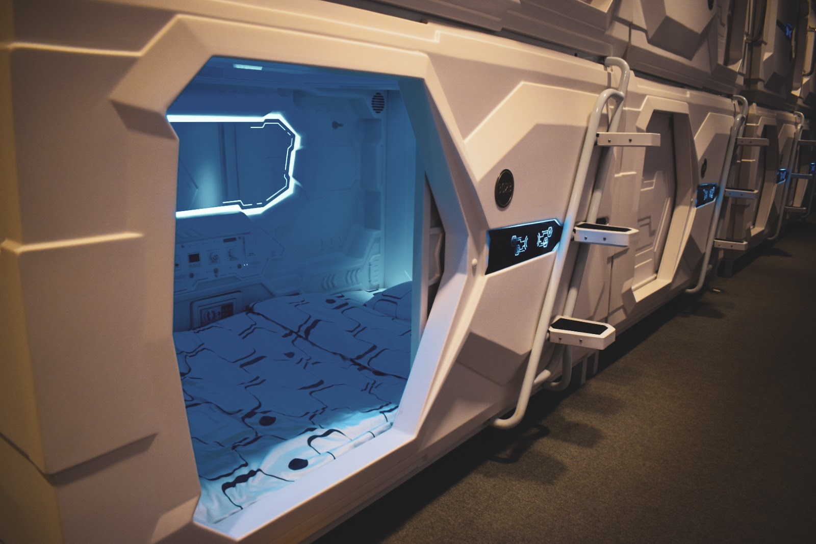 Dormitos : A Japanese Inspired Capsule Room - The Pinoy Traveler