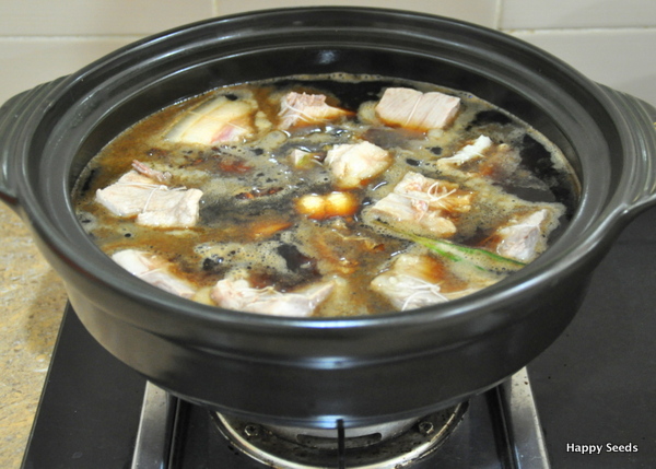 Happy Seeds: Happy Meals - Dong Bo Rou