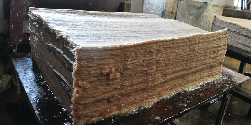 craftnews by Neelam AS: De-zo : The handmade paper art Bhutan