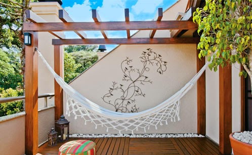 Uma Rede Na Varanda
