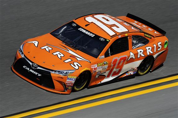 NASCAR Notes: Carl Edwards still searching for first restrictor-plate win