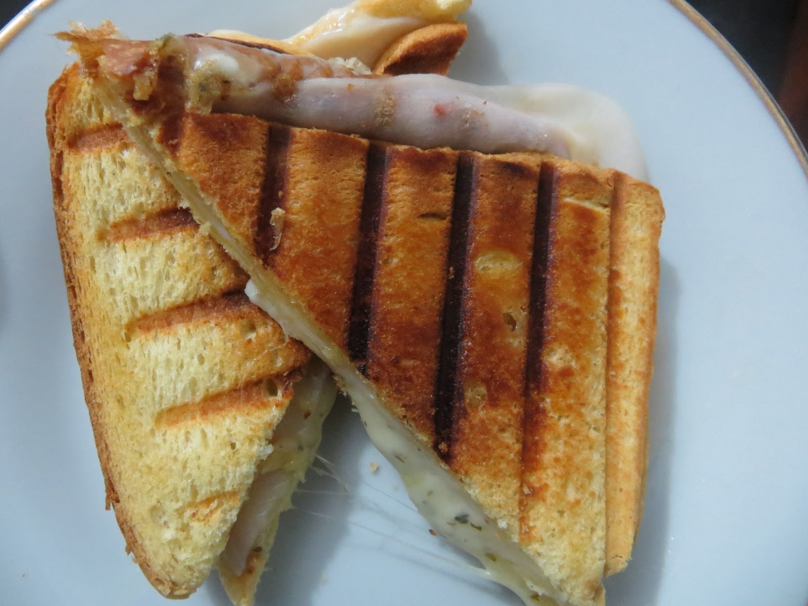 Su Delícia: Tosta mista especial