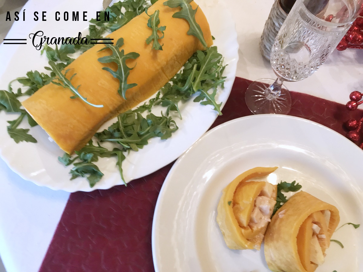 Así se come en Granada.: Rollo de boniato con cóctel de marisco
