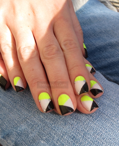 18 Bright And Bold Color-Block Designs... For Your Nails!