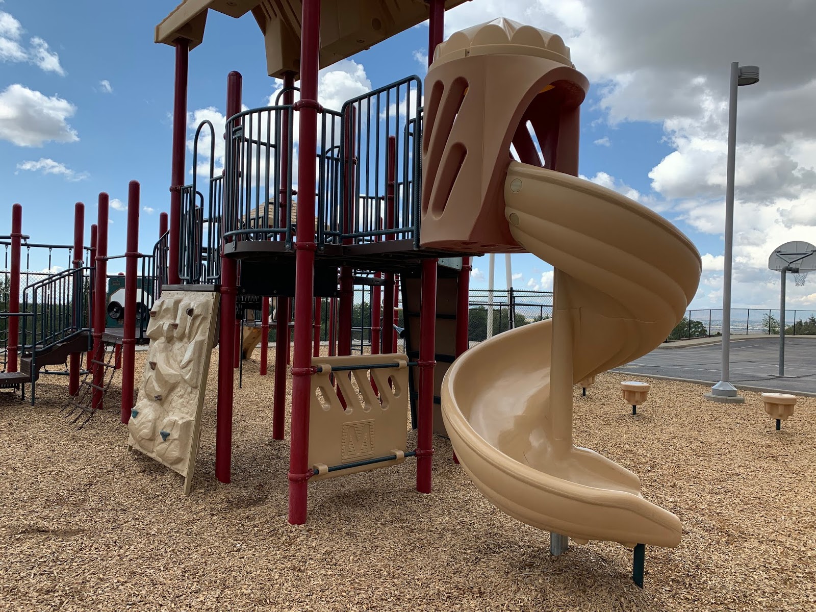 REVIEW OF SHADOW VALLEY ELEMENTARY OGDEN, UT - Weber County Playgrounds