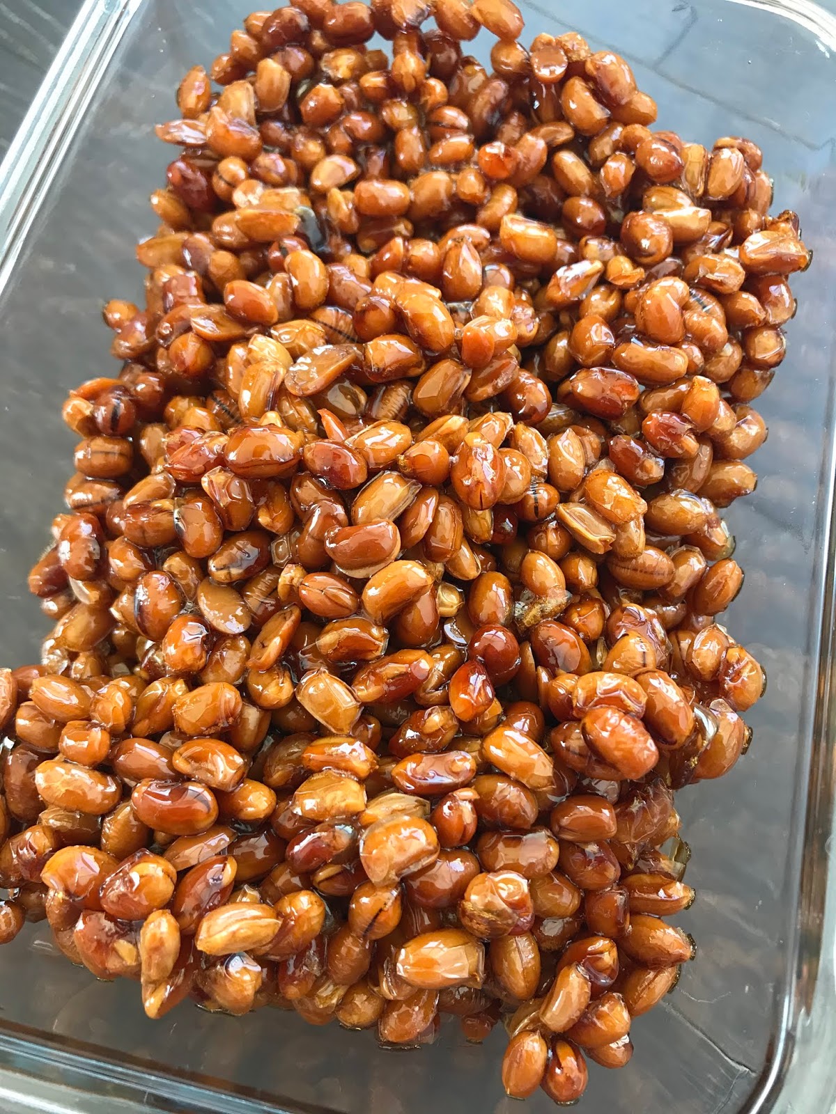 Once upon a cook: Marinated Sweet Soy Bean in Soy 鹵黃豆
