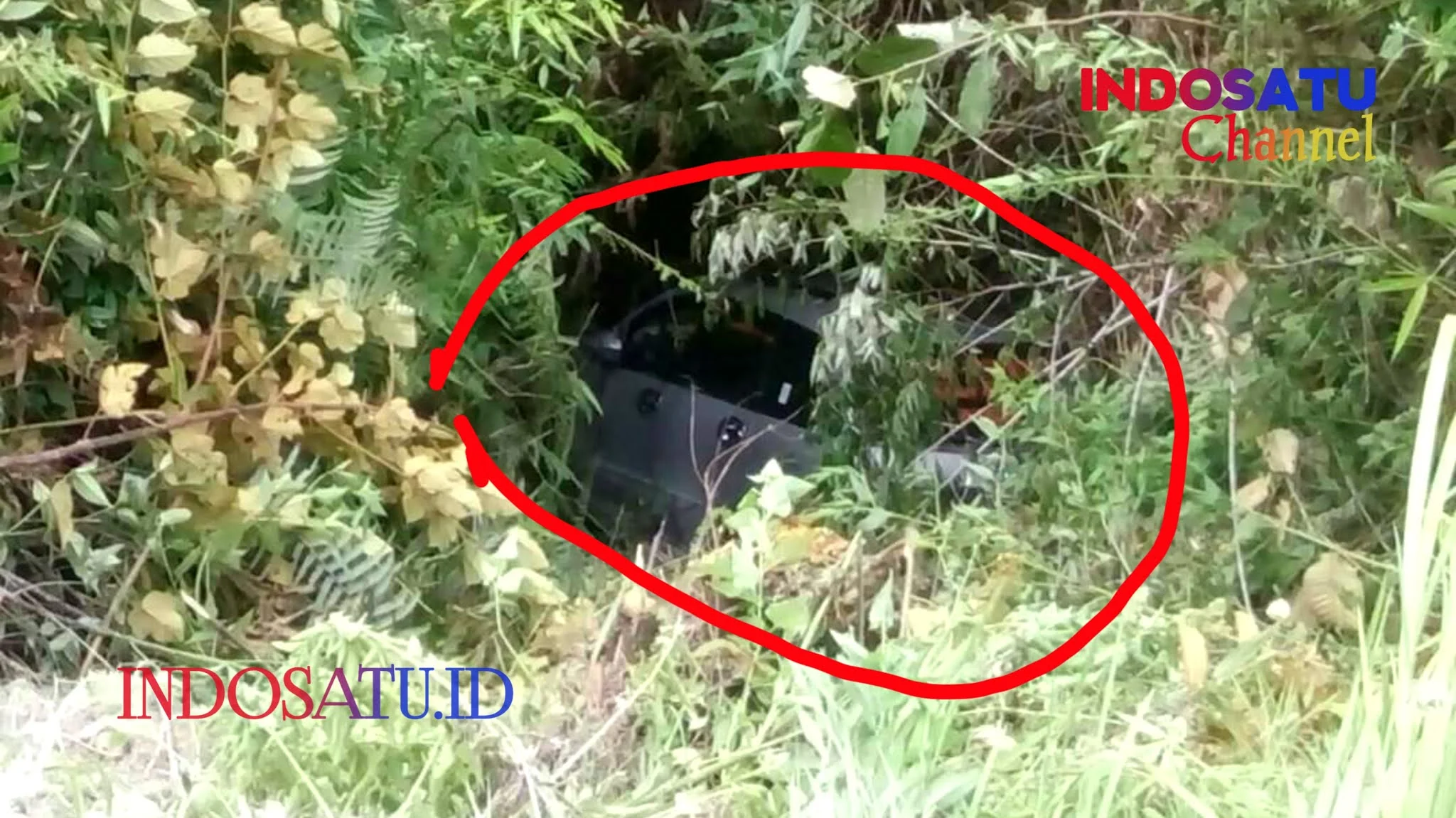 Hendak Melayat ke Dairi, Mobil ini Terjun ke Jurang di Dolok Partangisan