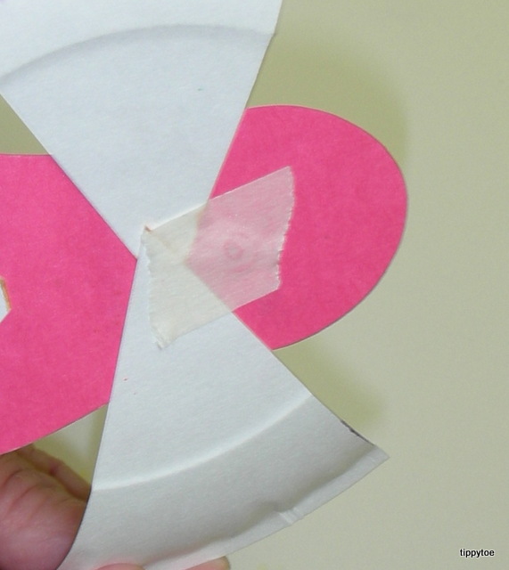 Tippytoe Crafts: Hummingbird Craft