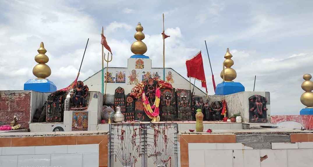 Shikari Devi temple track
