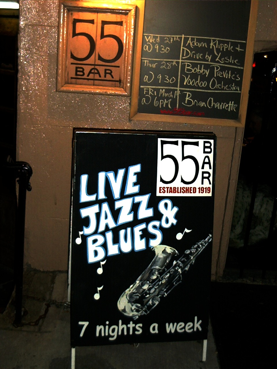 NEW YORK BLUES: BAR 55