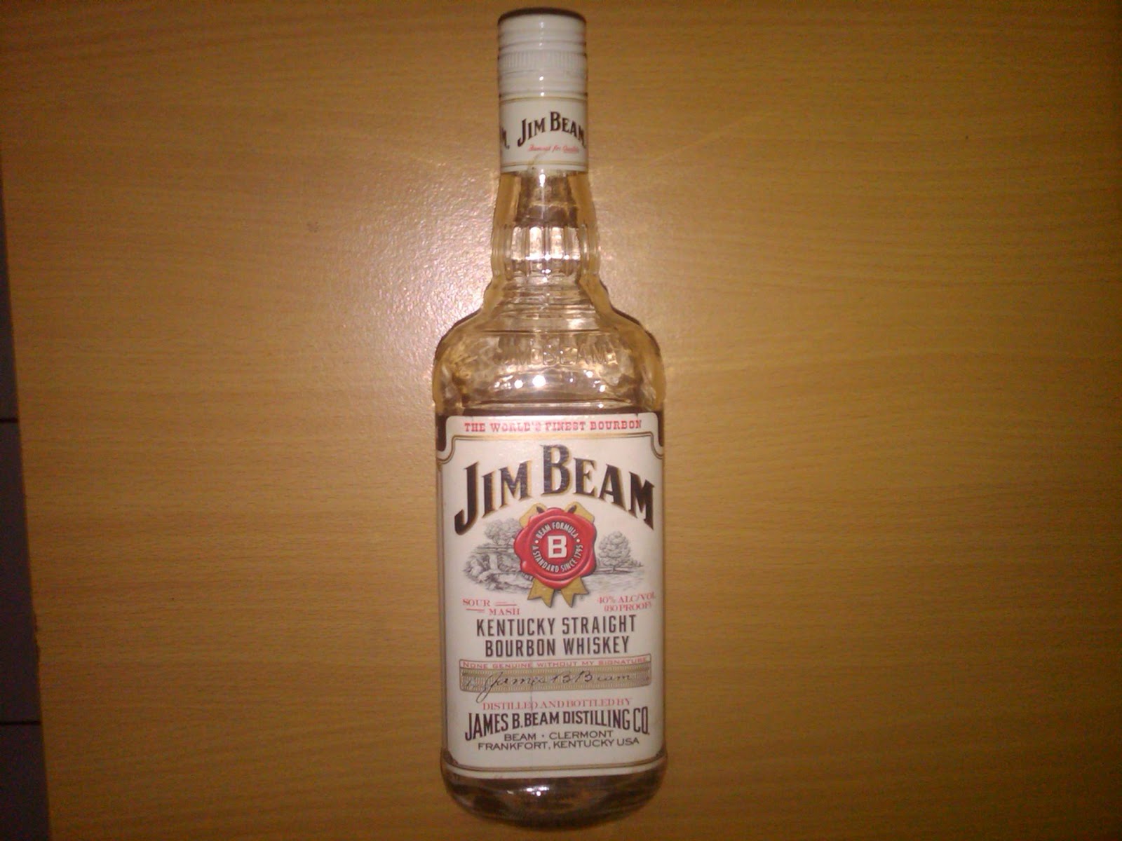 Koleksi Barang Bekas Unik: Botol Whisky USA