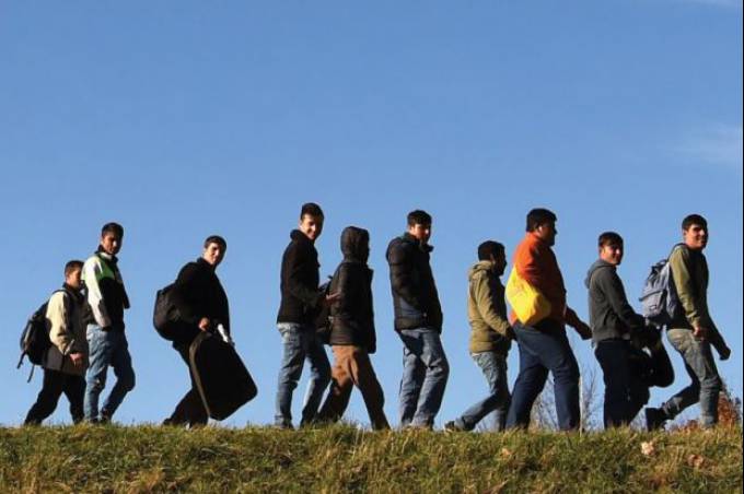 ΑΣΤΕΡΑΚΙ.....: ΕΒΡΟΣ!Η ΜΕΓΑΛΗ ΠΟΡΤΑ ΤΩΝ ΛΑΘΡΟΜΕΤΑΝΑΣΤΩΝ ΠΟΥ ΟΛΟΙ ...