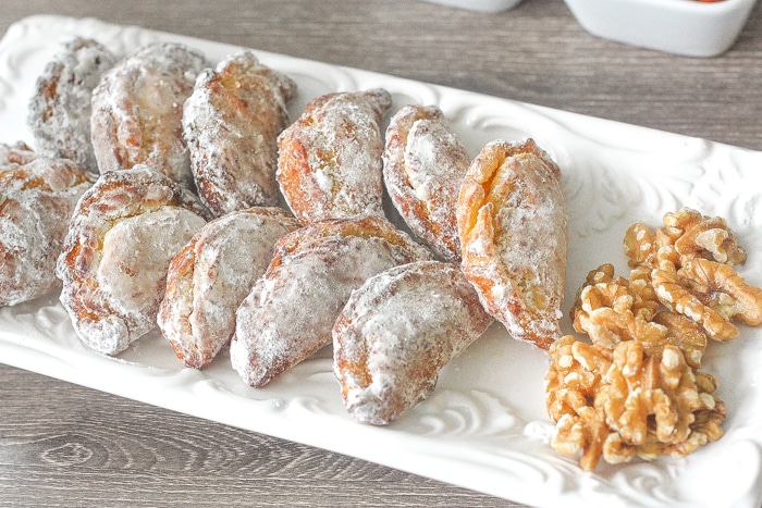 Ghotab/Qottab Pastry (Traditional Iranian Almond And Walnut-Filled ...