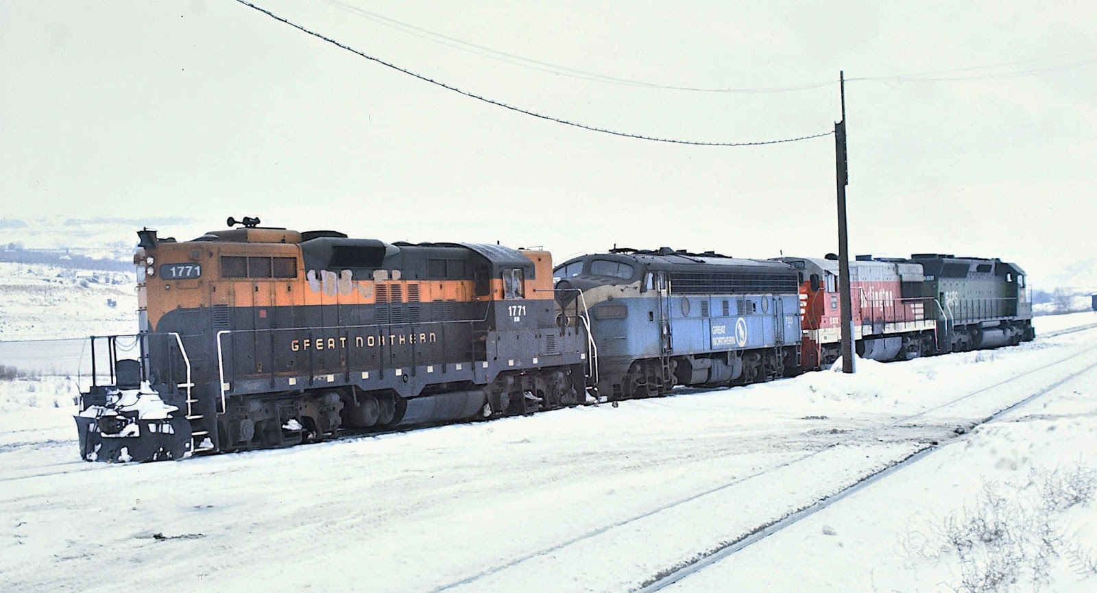 Big Bend Railroad History: Early BN Power At Wenatchee