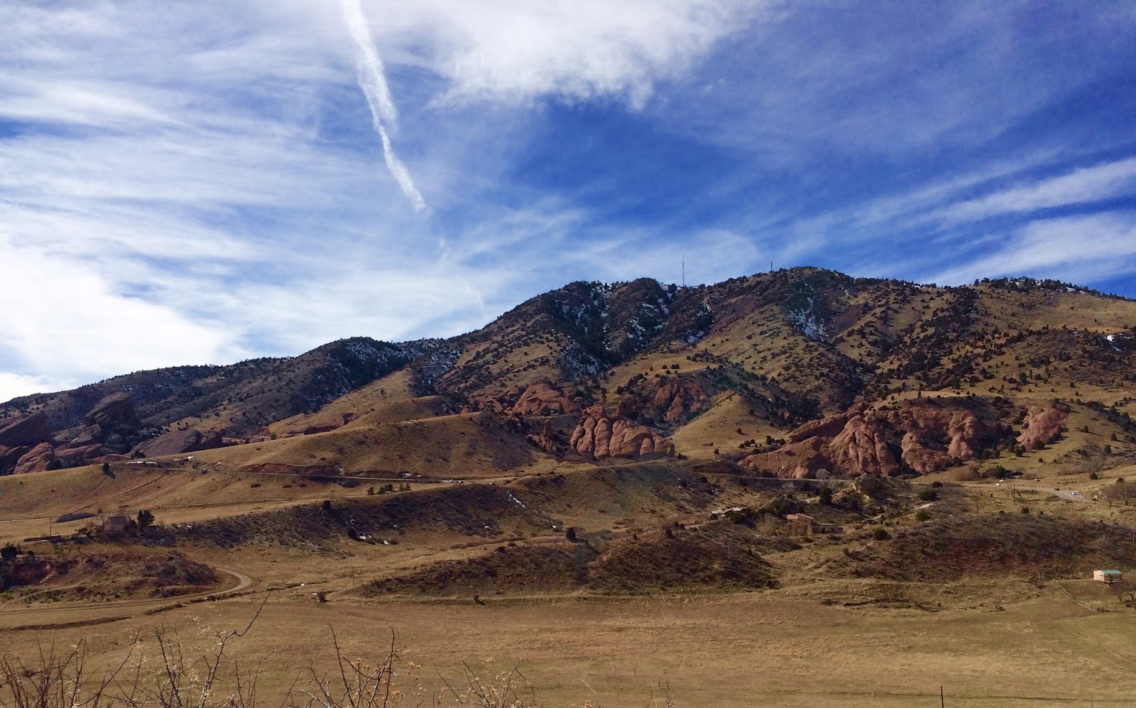 Magnolia Mamas : Dinosaur Ridge and the Red Rocks {Denver, Colorado}