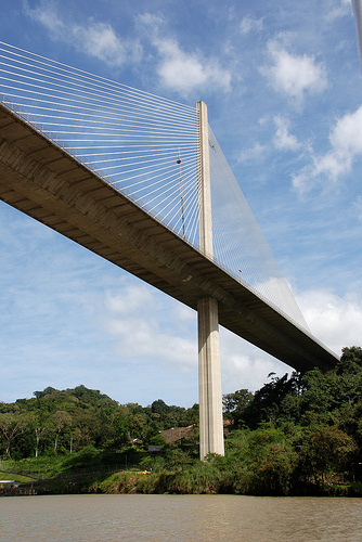 Panama Tourism and Travel: The Centennial Bridge