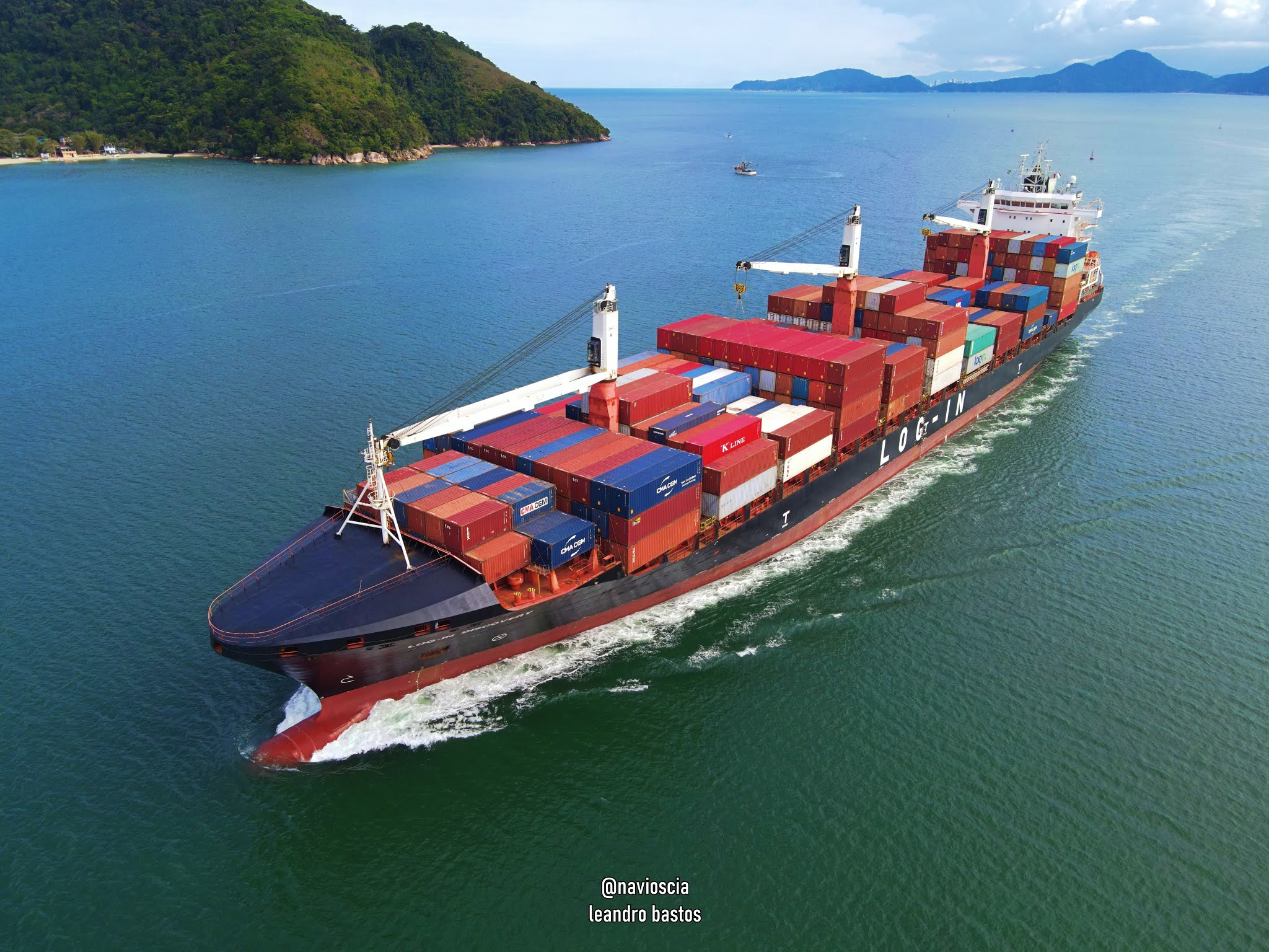 Navios de Santos & CIA: navio LOG-IN DISCOVERY