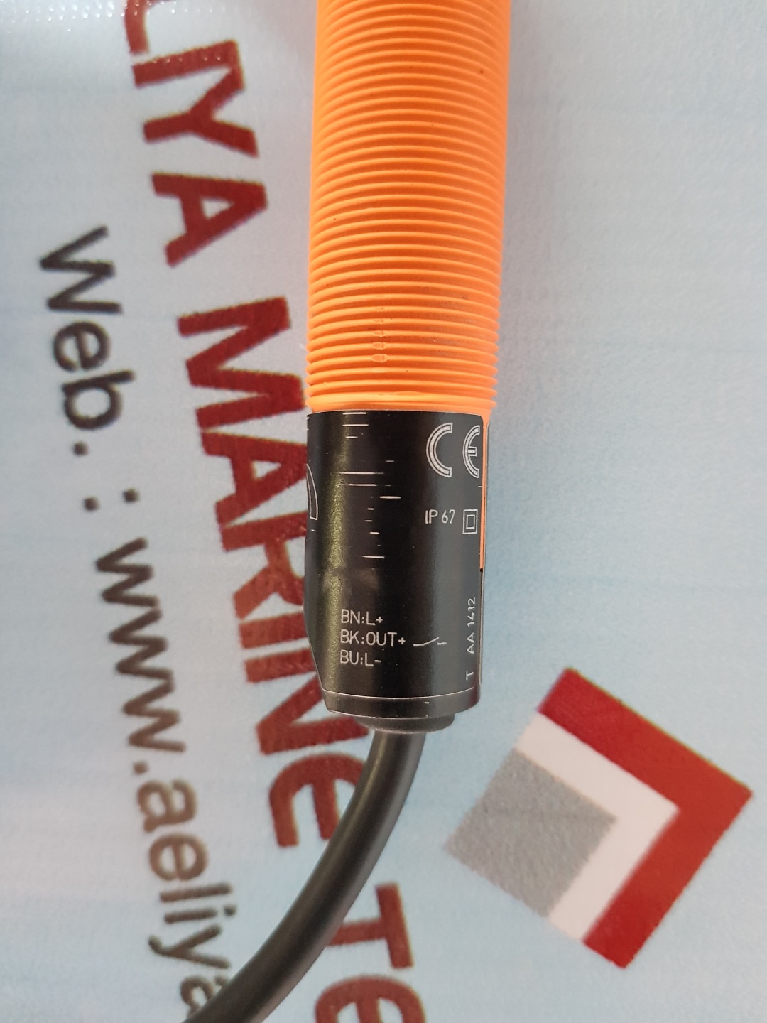 IFM KG5043 CAPACITIVE SENSOR - Aeliya Marine