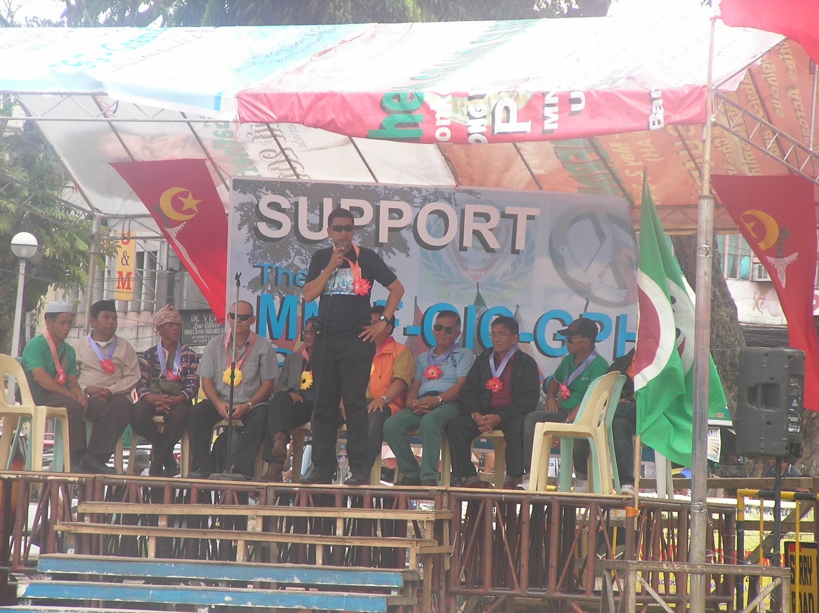 MNLF Davao City Info: MINDANAO LEADERS SUPPORT THE PEACE RALLY IN DAVAO ...