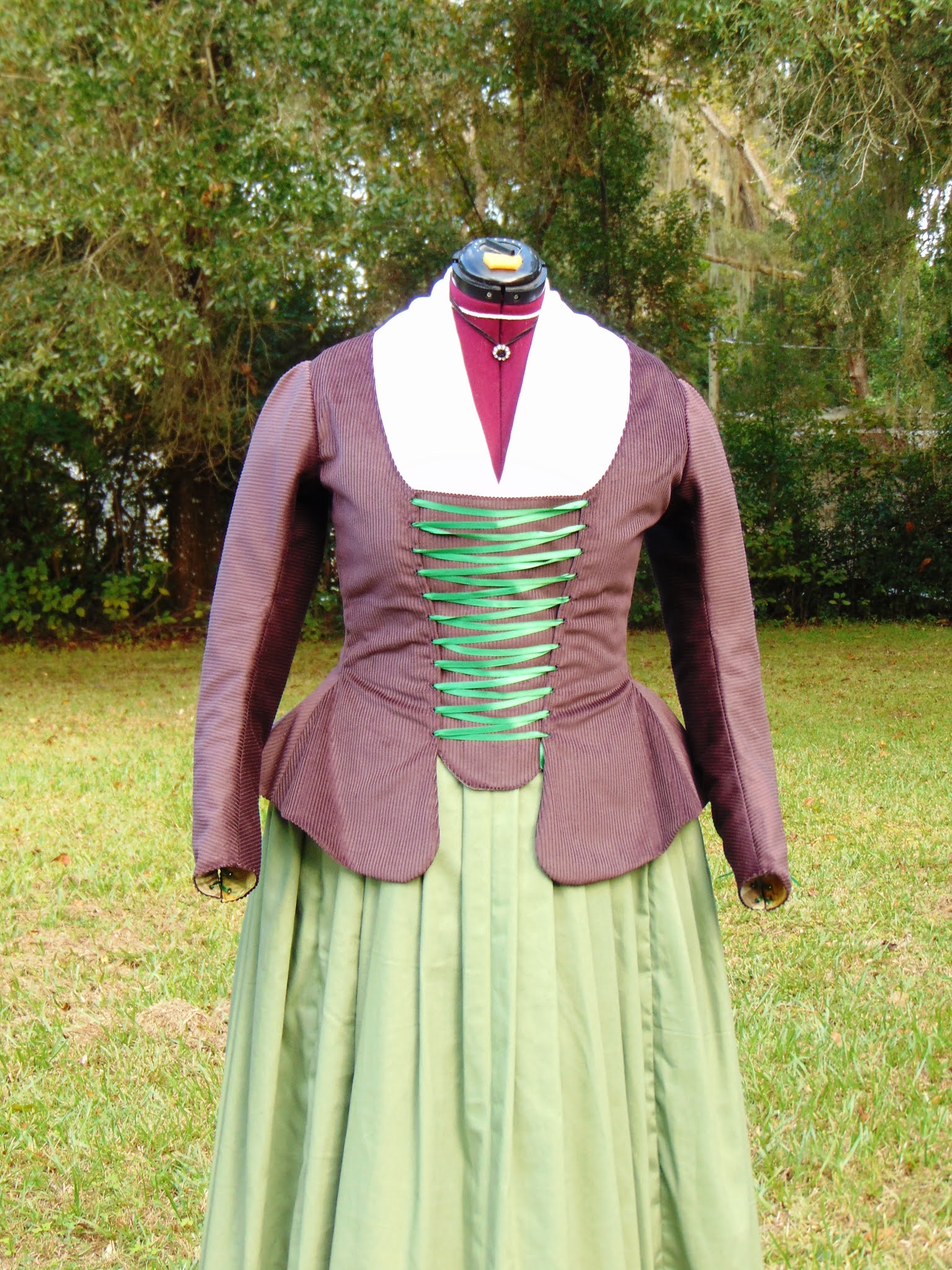 The Antique Sewist: 1780s Casaquin Jacket in Plum Corded Velvet