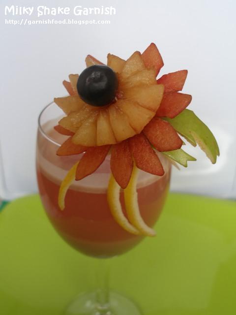 GarnishFoodBlog - Fruit Carving Arrangements and Food Garnishes: Sweet ...
