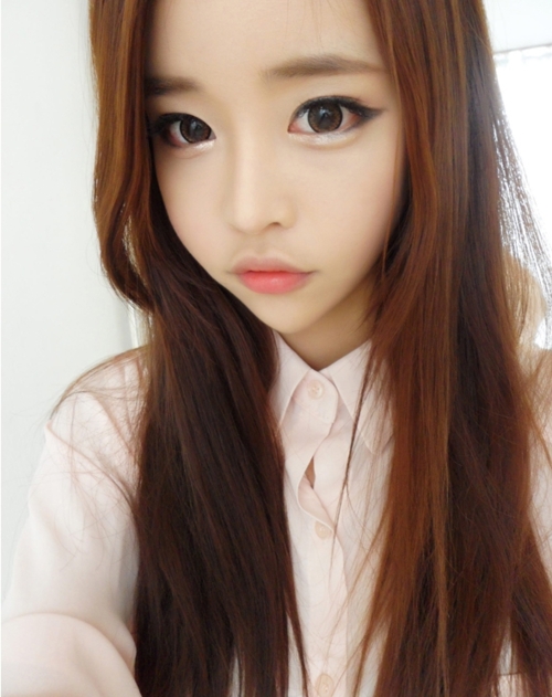 Champagne Elle Complete Basic Ulzzang Makeup Tips