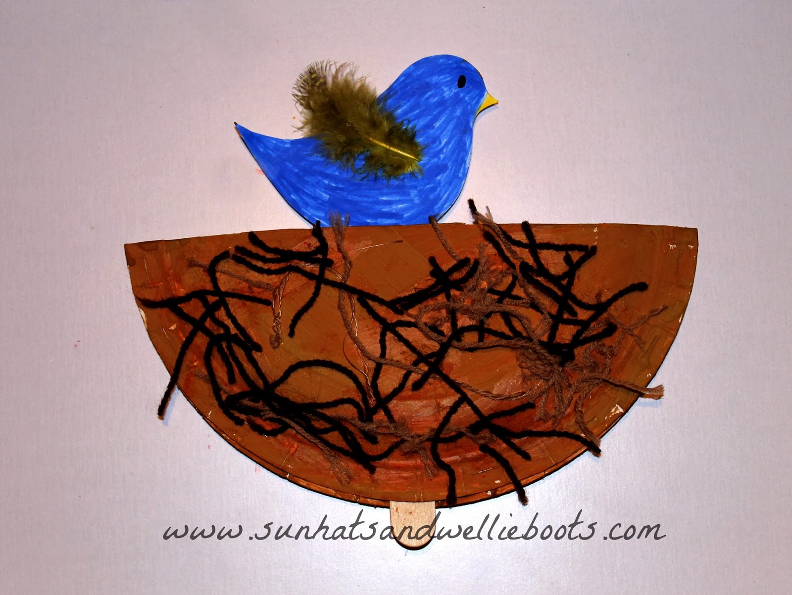 Sun Hats & Wellie Boots: Simple Paper Plate Bird Nests & Bird Puppets ...