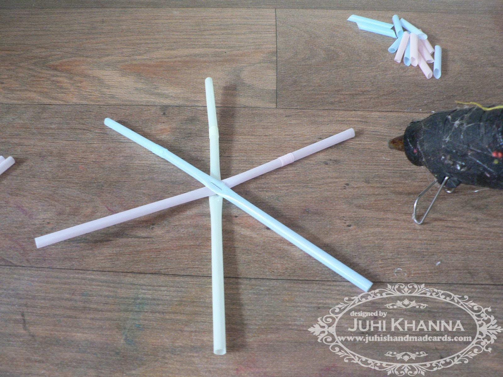 Juhi's Handmade Cards: Handmade plastic straw snowflake tutorial