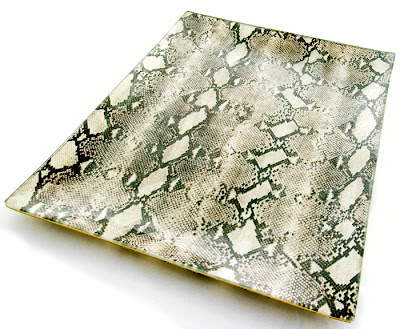 DISCOairglow: DIY Snakeskin Tray