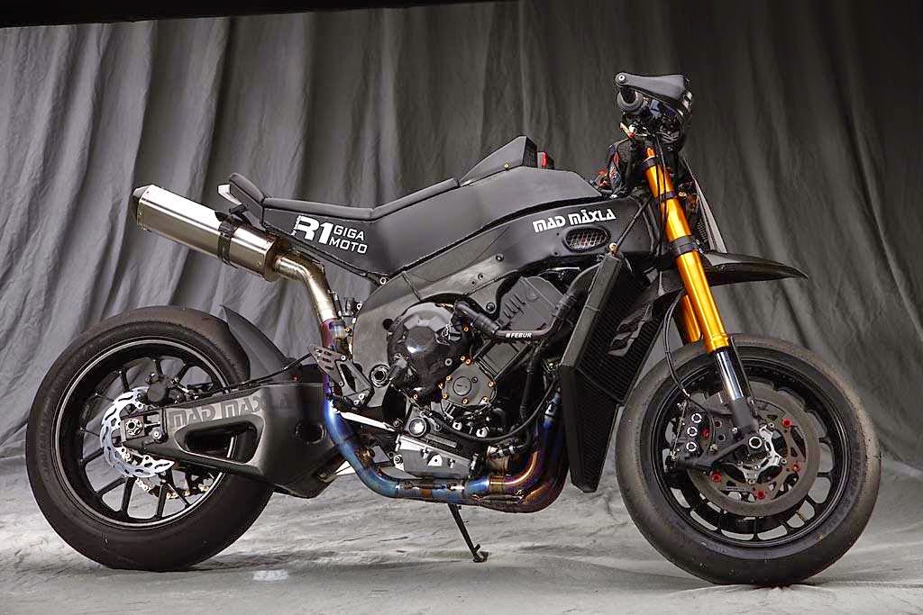 Yamaha R1 Cafe Racer