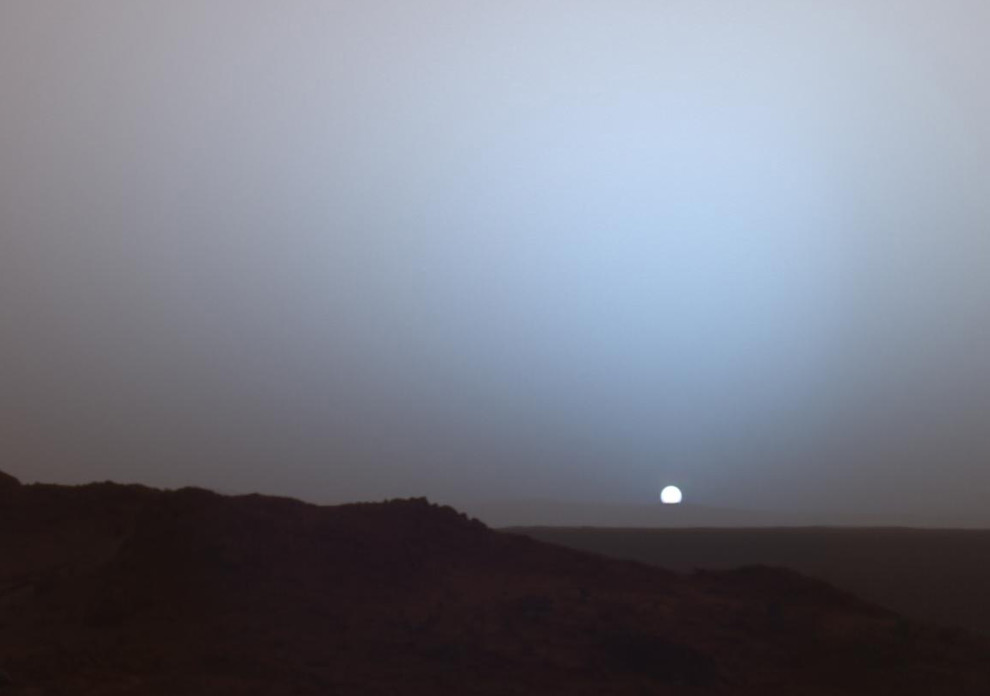 astropixie: martian sunset