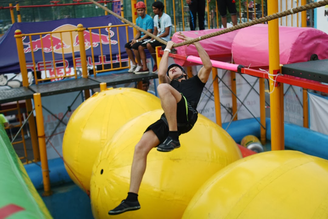 Penonton: Red Bull Monkey Run Inter Uni Cup 2013 - Press Release