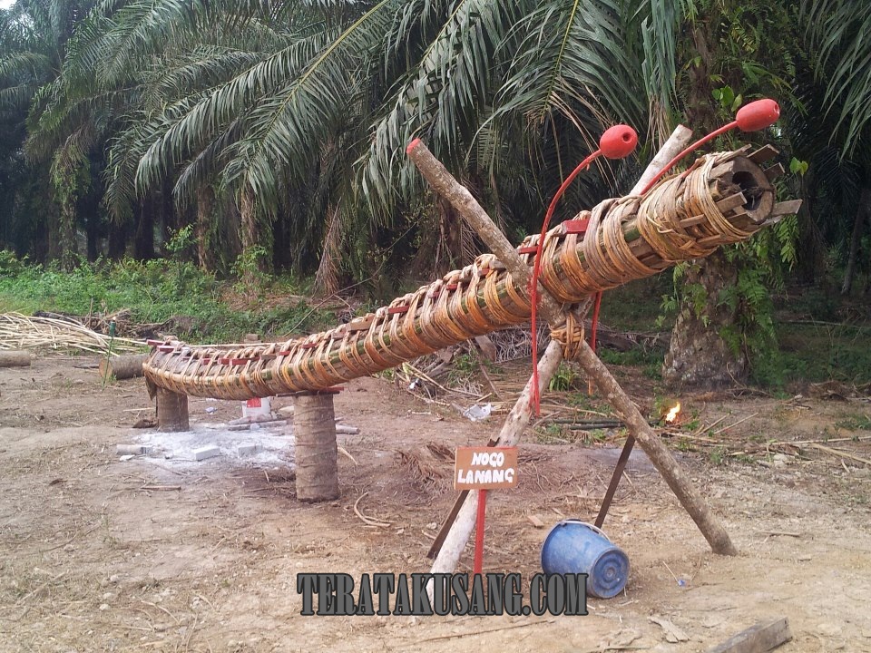 Meriam Batang Kelapa