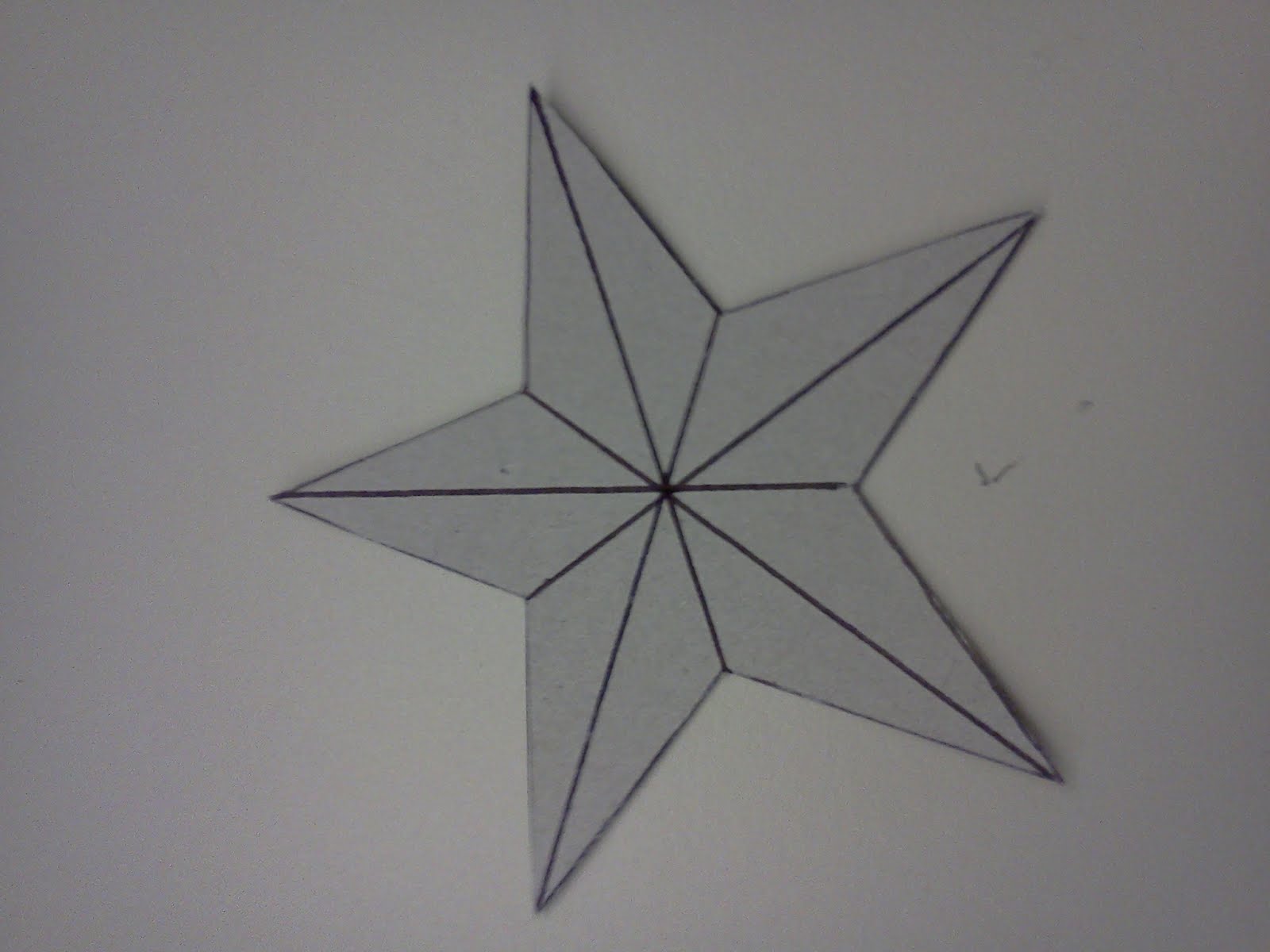 Creative Creations: How to Make a 3D Star out of cardboard.