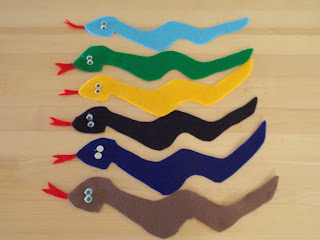 Fun with Friends at Storytime: EEeekk! Snakes in the Grass!